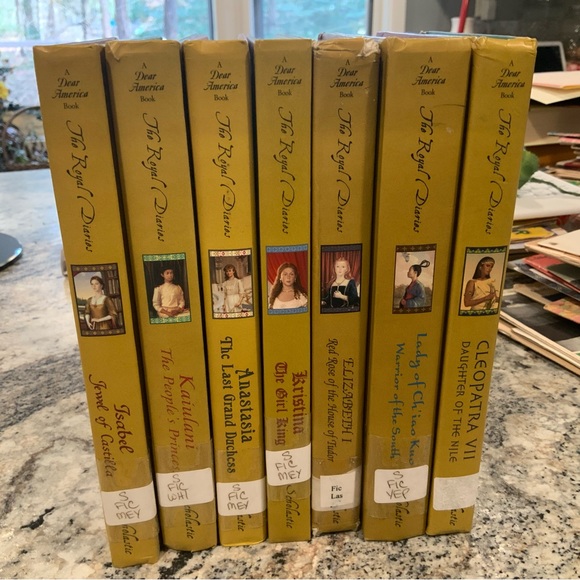 Other | 4 Books Royal Diaries Cleopatra Elizabeth I Anastasia Lady Of ...
